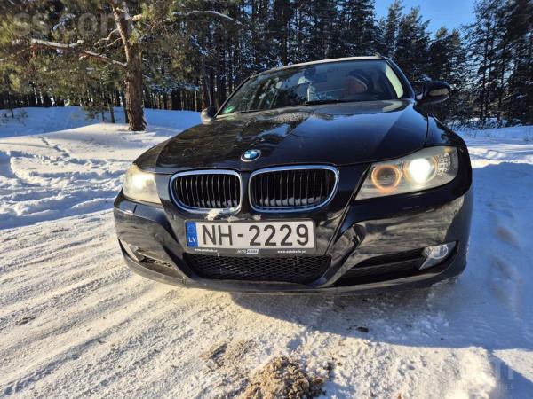 Black BMW 318 2011 in Daugavpils, with an engine capacity of 1.90 L and mileage of 311 thousand km for 4500 €, photo 1 on AUTOMOTO.COM.LV