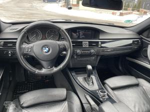 Melns BMW 318 2011 Alīta, ar dzinēja tilpumu 1.80 L un nobraukumu 320 tūkst. km par 4400 €, foto 11 vietnē AUTOMOTO.COM.LV
