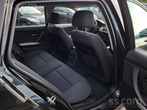 Melns BMW 318 2011 Rīga, ar dzinēja tilpumu 2.00 L un nobraukumu 0 tūkst. km par 4990 €, foto 13 vietnē AUTOMOTO.COM.LV