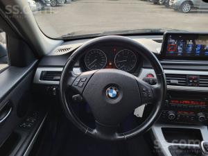 Melns BMW 318 2011 Rīga, ar dzinēja tilpumu 2.00 L un nobraukumu 0 tūkst. km par 4990 €, foto 17 vietnē AUTOMOTO.COM.LV