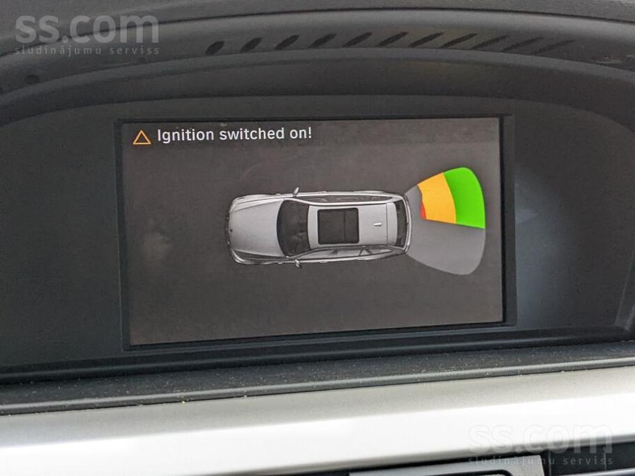 Black BMW 318 2011 in Jurmala, with an engine capacity of 2.00 L and mileage of 290 thousand km for 4250 €, photo 8 on AUTOMOTO.COM.LV
