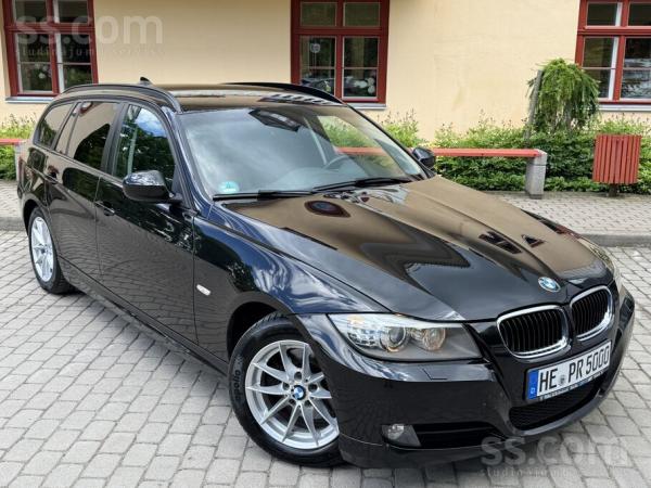Black BMW 318 2011 in Riga, with an engine capacity of 2.00 L and mileage of 295 thousand km for 5850 €, photo 3 on AUTOMOTO.COM.LV