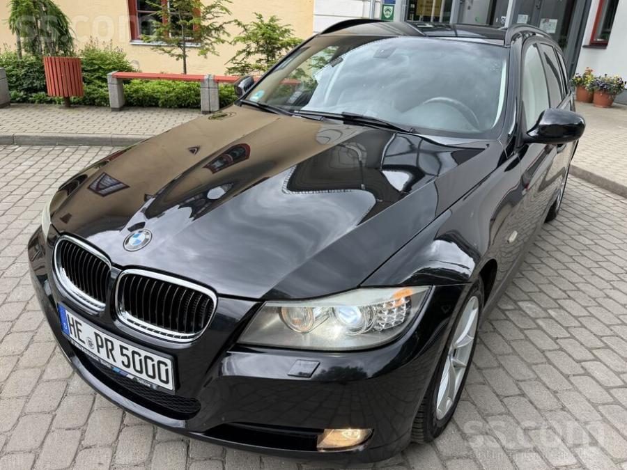 Black BMW 318 2011 in Riga, with an engine capacity of 2.00 L and mileage of 295 thousand km for 5850 €, photo 10 on AUTOMOTO.COM.LV