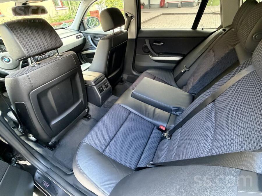 Black BMW 318 2011 in Riga, with an engine capacity of 2.00 L and mileage of 295 thousand km for 5850 €, photo 16 on AUTOMOTO.COM.LV