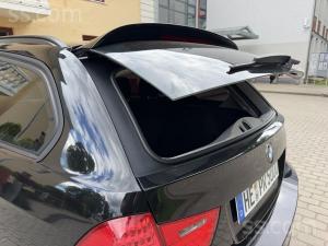 Black BMW 318 2011 in Riga, with an engine capacity of 2.00 L and mileage of 295 thousand km for 5850 €, photo 32 on AUTOMOTO.COM.LV