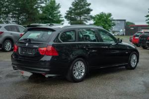 Black BMW 318 2011 in Liepaja, with an engine capacity of 2.00 L and mileage of 252 thousand km for 6500 €, photo 5 on AUTOMOTO.COM.LV