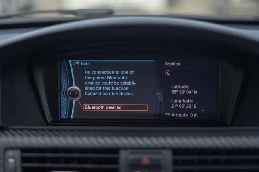 Black BMW 318 2011 in Liepaja, with an engine capacity of 2.00 L and mileage of 252 thousand km for 6500 €, photo 25 on AUTOMOTO.COM.LV