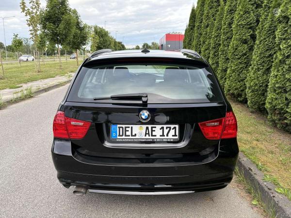 Melns BMW 318 2011 Panevēža, ar dzinēja tilpumu 2.00 L un nobraukumu 284 tūkst. km par 4350 €, foto 5 vietnē AUTOMOTO.COM.LV