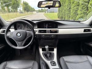 Black BMW 318 2011 in Panevezys, with an engine capacity of 2.00 L and mileage of 284 thousand km for 4350 €, photo 16 on AUTOMOTO.COM.LV