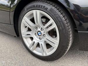 Black BMW 318 2011 in Panevezys, with an engine capacity of 2.00 L and mileage of 284 thousand km for 4350 €, photo 28 on AUTOMOTO.COM.LV