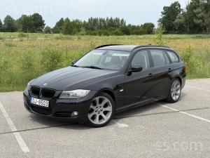 Melns BMW 318 2011 Ogre, ar dzinēja tilpumu 2.00 L un nobraukumu 283 tūkst. km par 5100 €, foto  vietnē AUTOMOTO.COM.LV