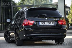 Black BMW 318 2011 in Tukums, with an engine capacity of 2.00 L and mileage of 324 thousand km for 5550 €, photo 5 on AUTOMOTO.COM.LV