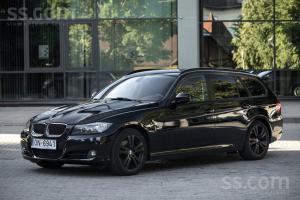 Black BMW 318 2011 in Tukums, with an engine capacity of 2.00 L and mileage of 324 thousand km for 5550 €, photo 8 on AUTOMOTO.COM.LV