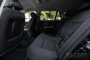 Black BMW 318 2011 in Tukums, with an engine capacity of 2.00 L and mileage of 324 thousand km for 5550 €, photo 14 on AUTOMOTO.COM.LV