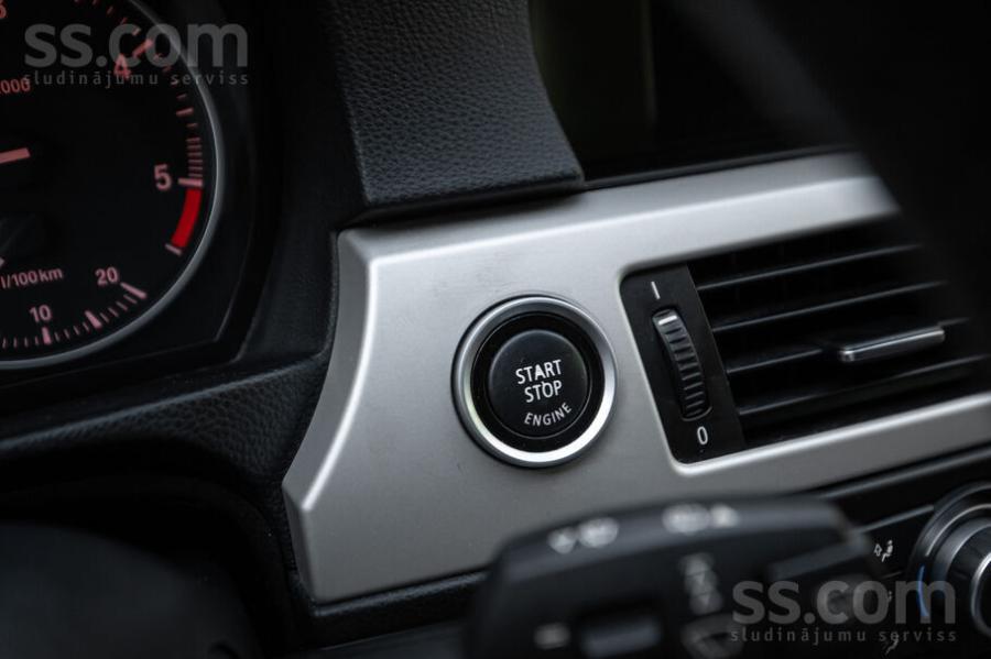 Black BMW 318 2011 in Tukums, with an engine capacity of 2.00 L and mileage of 324 thousand km for 5550 €, photo 20 on AUTOMOTO.COM.LV