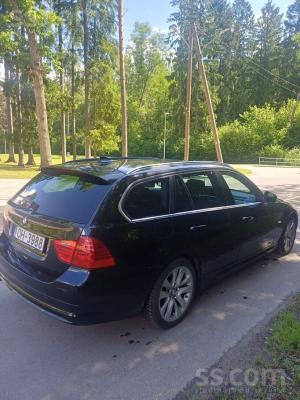 Black BMW 318 2011 in Ogre, with an engine capacity of 2.00 L and mileage of 268 thousand km for 5150 €, photo 4 on AUTOMOTO.COM.LV