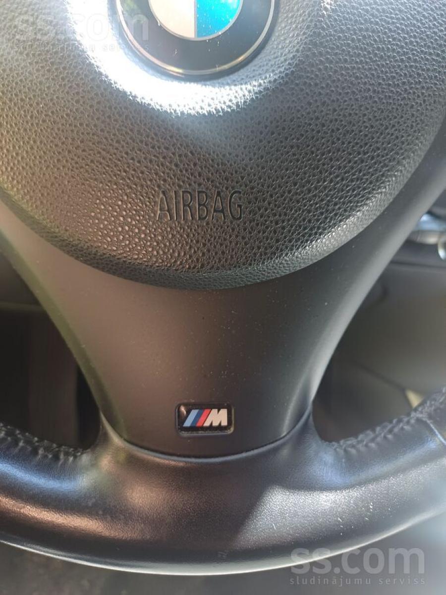 Black BMW 318 2011 in Ogre, with an engine capacity of 2.00 L and mileage of 268 thousand km for 5150 €, photo 9 on AUTOMOTO.COM.LV