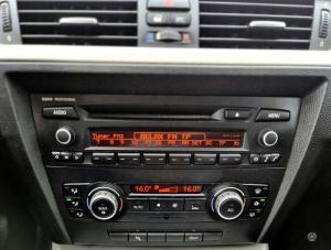 Black BMW 318 2011 in Siauliai, with an engine capacity of 2.00 L and mileage of 200 thousand km for 4500 €, photo 14 on AUTOMOTO.COM.LV