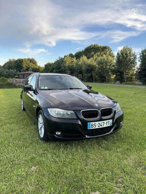 Black BMW 318 2011 in Taurage, with an engine capacity of 2.00 L and mileage of 300 thousand km for 3350 €, photo  on AUTOMOTO.COM.LV