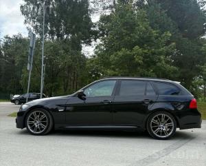 Melns BMW 318 2011 Jūrmala, ar dzinēja tilpumu 2.00 L un nobraukumu 348 tūkst. km par 6590 €, foto 7 vietnē AUTOMOTO.COM.LV