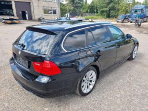 Melns BMW 318 2011 Pakruojis, ar dzinēja tilpumu 2.00 L un nobraukumu 263 tūkst. km par 3750 €, foto 5 vietnē AUTOMOTO.COM.LV