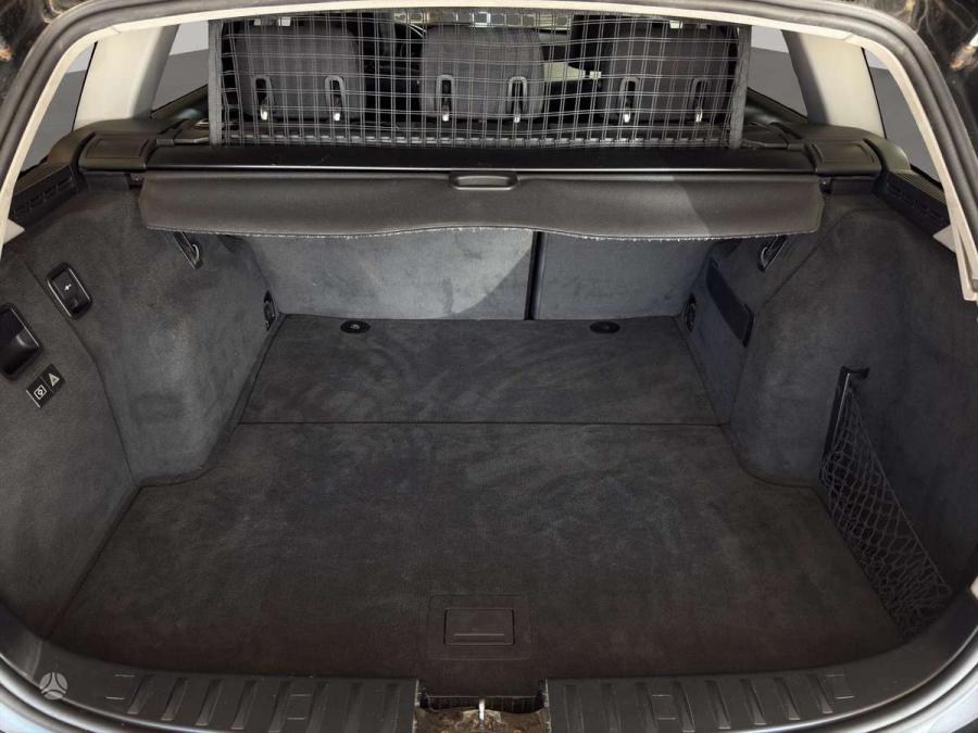 Melns BMW 318 2011 Kauņa, ar dzinēja tilpumu 2.00 L un nobraukumu 376 tūkst. km par 4999 €, foto 11 vietnē AUTOMOTO.COM.LV