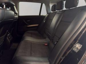 Melns BMW 318 2011 Kauņa, ar dzinēja tilpumu 2.00 L un nobraukumu 376 tūkst. km par 4999 €, foto 12 vietnē AUTOMOTO.COM.LV