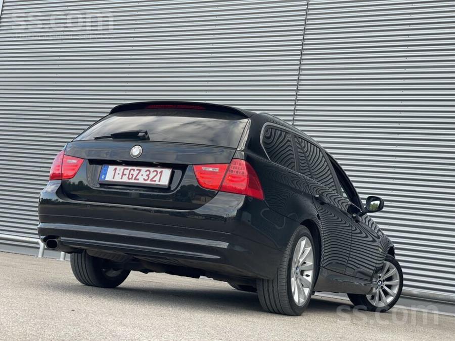 Black BMW 318 2011 in Riga, with an engine capacity of 2.00 L and mileage of 263 thousand km for 5200 €, photo 6 on AUTOMOTO.COM.LV