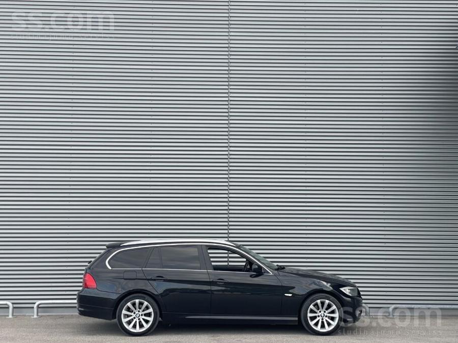 Black BMW 318 2011 in Riga, with an engine capacity of 2.00 L and mileage of 263 thousand km for 5200 €, photo 8 on AUTOMOTO.COM.LV