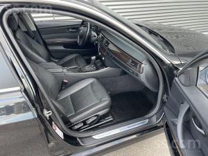Black BMW 318 2011 in Riga, with an engine capacity of 2.00 L and mileage of 263 thousand km for 5200 €, photo 12 on AUTOMOTO.COM.LV