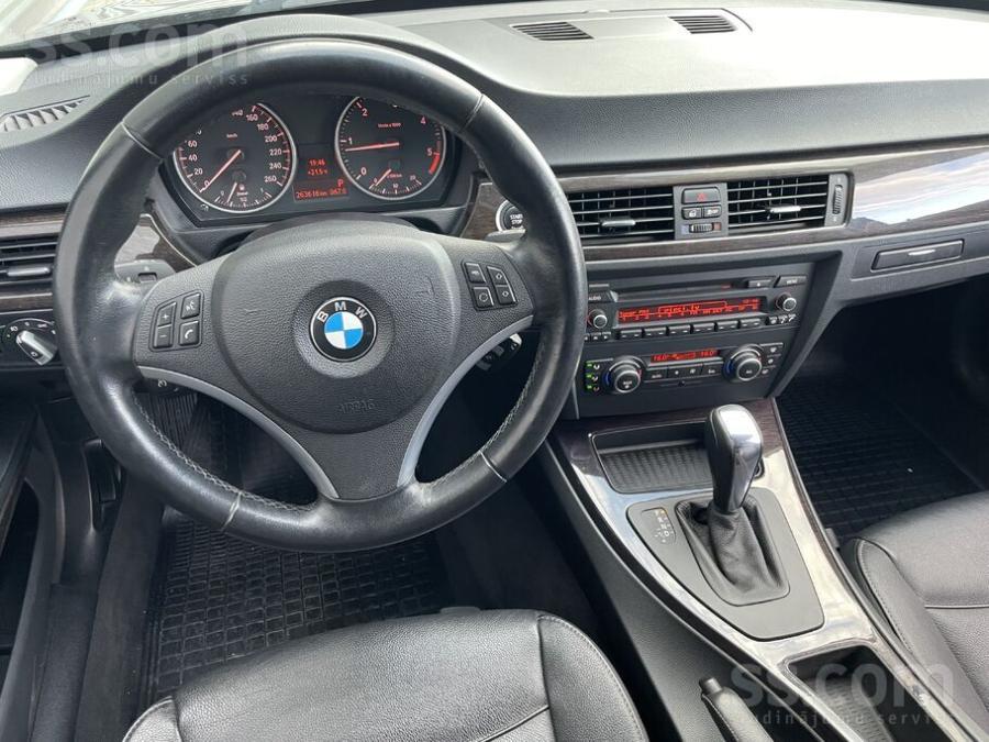 Black BMW 318 2011 in Riga, with an engine capacity of 2.00 L and mileage of 263 thousand km for 5200 €, photo 19 on AUTOMOTO.COM.LV