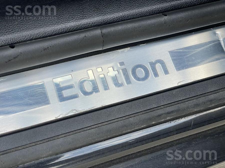 Black BMW 318 2011 in Riga, with an engine capacity of 2.00 L and mileage of 263 thousand km for 5200 €, photo 24 on AUTOMOTO.COM.LV