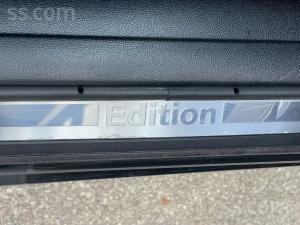 Black BMW 318 2011 in Riga, with an engine capacity of 2.00 L and mileage of 263 thousand km for 5200 €, photo 25 on AUTOMOTO.COM.LV