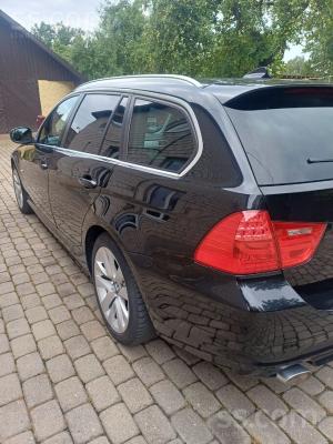 Black BMW 318 2011 in Ogre, with an engine capacity of 2.00 L and mileage of 273 thousand km for 5055 €, photo 5 on AUTOMOTO.COM.LV