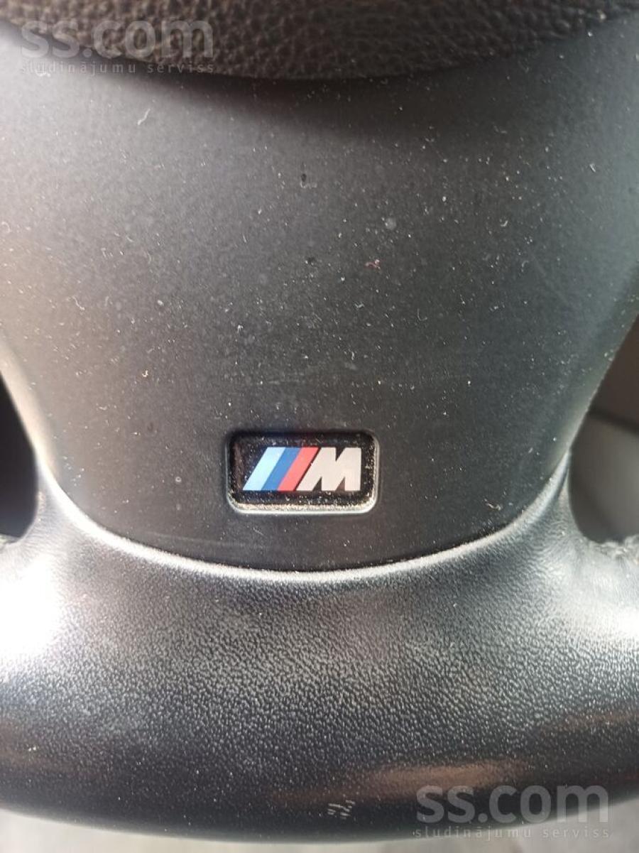 Black BMW 318 2011 in Ogre, with an engine capacity of 2.00 L and mileage of 273 thousand km for 5055 €, photo 21 on AUTOMOTO.COM.LV