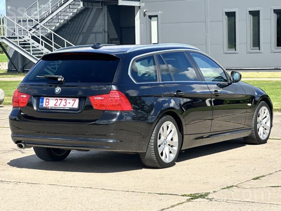 Melns BMW 318 2011 Rīga, ar dzinēja tilpumu 2.00 L un nobraukumu 274 tūkst. km par 5399 €, foto 11 vietnē AUTOMOTO.COM.LV