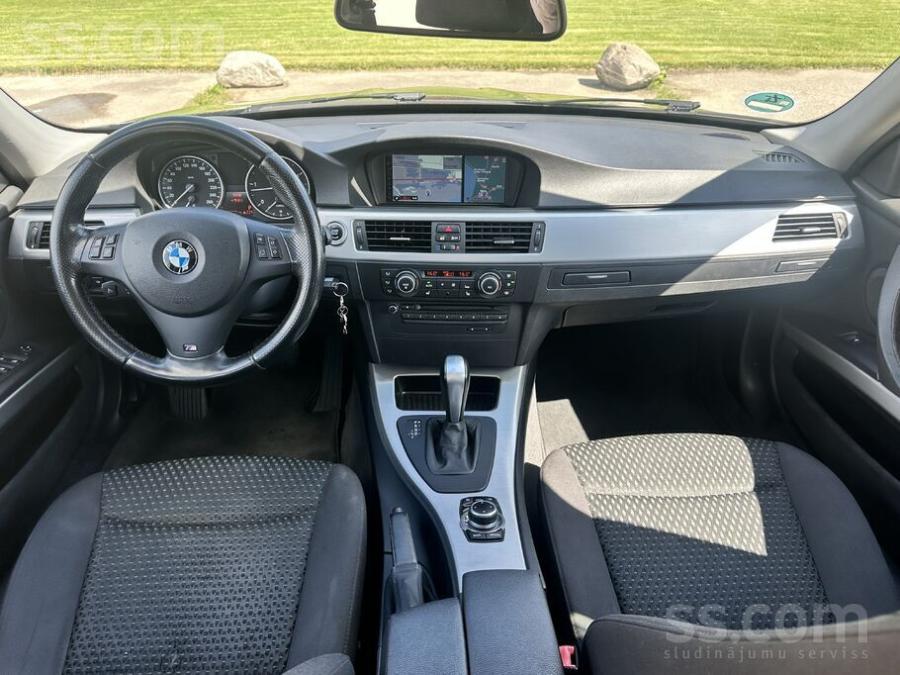 Melns BMW 318 2011 Rīga, ar dzinēja tilpumu 2.00 L un nobraukumu 274 tūkst. km par 5399 €, foto 23 vietnē AUTOMOTO.COM.LV