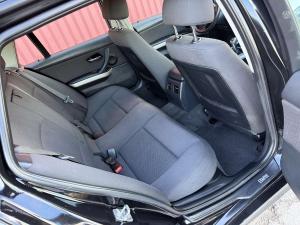 Melns BMW 318 2011 Šauļi, ar dzinēja tilpumu 2.00 L un nobraukumu 303 tūkst. km par 3990 €, foto 13 vietnē AUTOMOTO.COM.LV