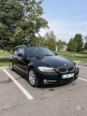 Melns BMW 318 2011 Viļņa, ar dzinēja tilpumu 2.00 L un nobraukumu 356 tūkst. km par 3100 €, foto  vietnē AUTOMOTO.COM.LV