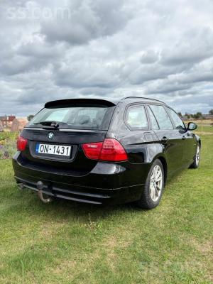 Black BMW 318 2011 in Daugavpils, with an engine capacity of 2.00 L and mileage of 307 thousand km for 4400 €, photo 7 on AUTOMOTO.COM.LV