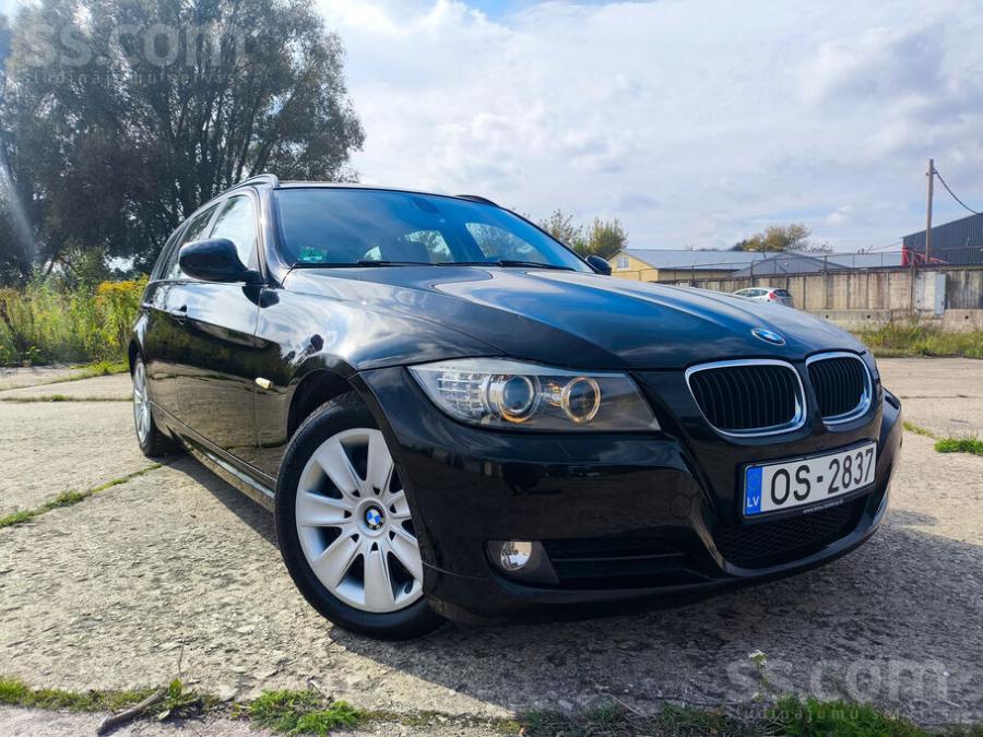 Black BMW 318 2011 in Riga, with an engine capacity of 2.00 L and mileage of 302 thousand km for 4490 €, photo 4 on AUTOMOTO.COM.LV