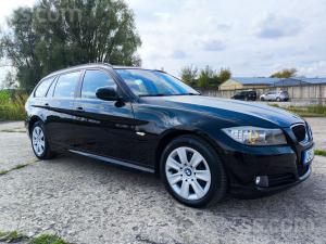 Black BMW 318 2011 in Riga, with an engine capacity of 2.00 L and mileage of 302 thousand km for 4490 €, photo 5 on AUTOMOTO.COM.LV