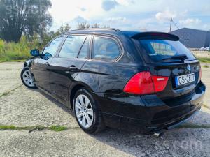 Black BMW 318 2011 in Riga, with an engine capacity of 2.00 L and mileage of 302 thousand km for 4490 €, photo 11 on AUTOMOTO.COM.LV