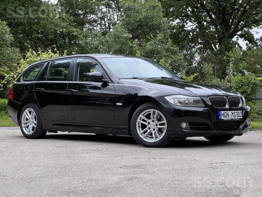 Black BMW 318 2012 in Jelgava, with an engine capacity of 2.00 L and mileage of 269 thousand km for 1450 €, photo 3 on AUTOMOTO.COM.LV