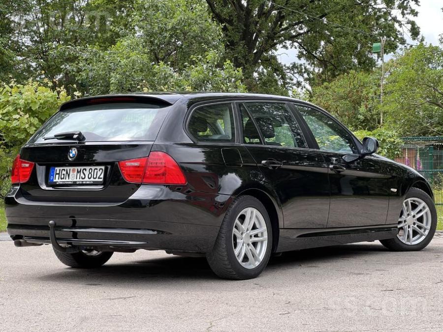 Black BMW 318 2012 in Jelgava, with an engine capacity of 2.00 L and mileage of 269 thousand km for 1450 €, photo 5 on AUTOMOTO.COM.LV