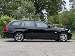 Black BMW 318 2012 in Jelgava, with an engine capacity of 2.00 L and mileage of 269 thousand km for 1450 €, photo 7 on AUTOMOTO.COM.LV