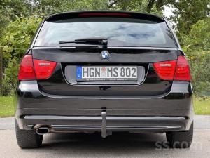 Black BMW 318 2012 in Jelgava, with an engine capacity of 2.00 L and mileage of 269 thousand km for 1450 €, photo 8 on AUTOMOTO.COM.LV
