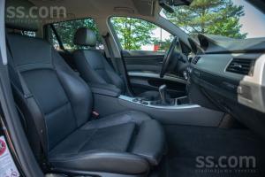 Black BMW 318 2012 in Liepaja, with an engine capacity of 2.00 L and mileage of 266 thousand km for 6250 €, photo 14 on AUTOMOTO.COM.LV