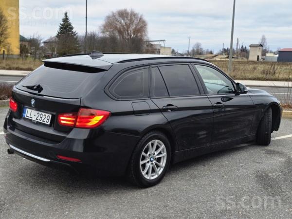 Melns BMW 318 2012 Valmiera, ar dzinēja tilpumu 2.00 L un nobraukumu 273 tūkst. km par 8650 €, foto 3 vietnē AUTOMOTO.COM.LV