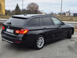 Black BMW 318 2012 in Valmiera, with an engine capacity of 2.00 L and mileage of 273 thousand km for 8650 €, photo 3 on AUTOMOTO.COM.LV